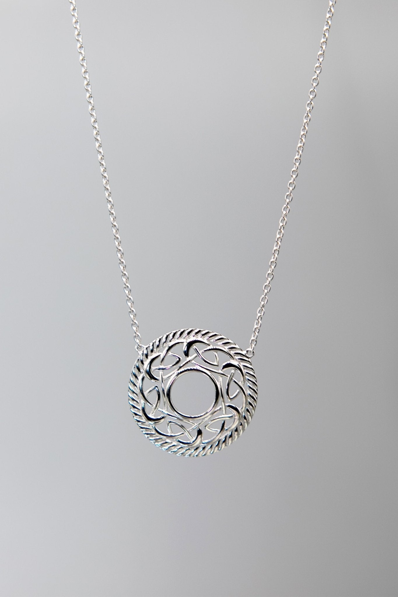 Irish Open Knot Sterling Silver Necklace – L'Atelier Global