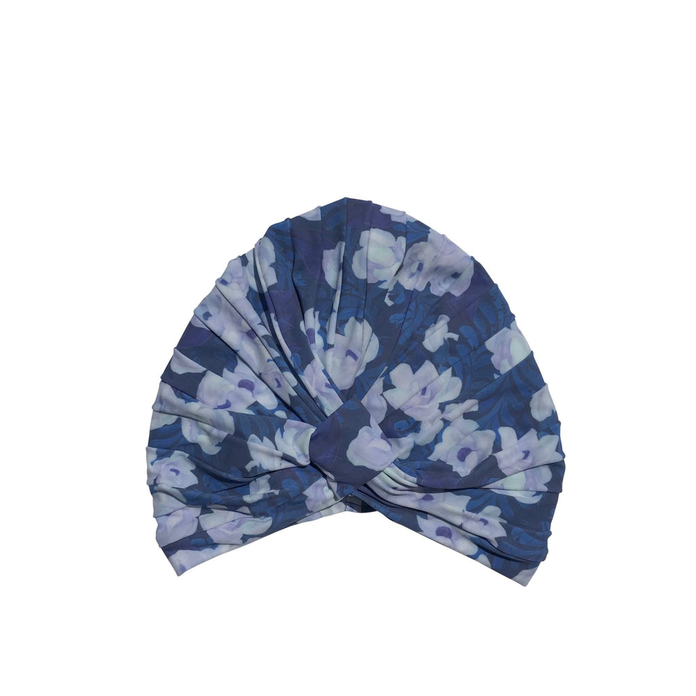 Vintage Turban Shower Cap in Villa Camelia - L'Atelier Global